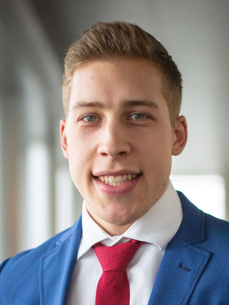 Staff Profiles - CSI Closures